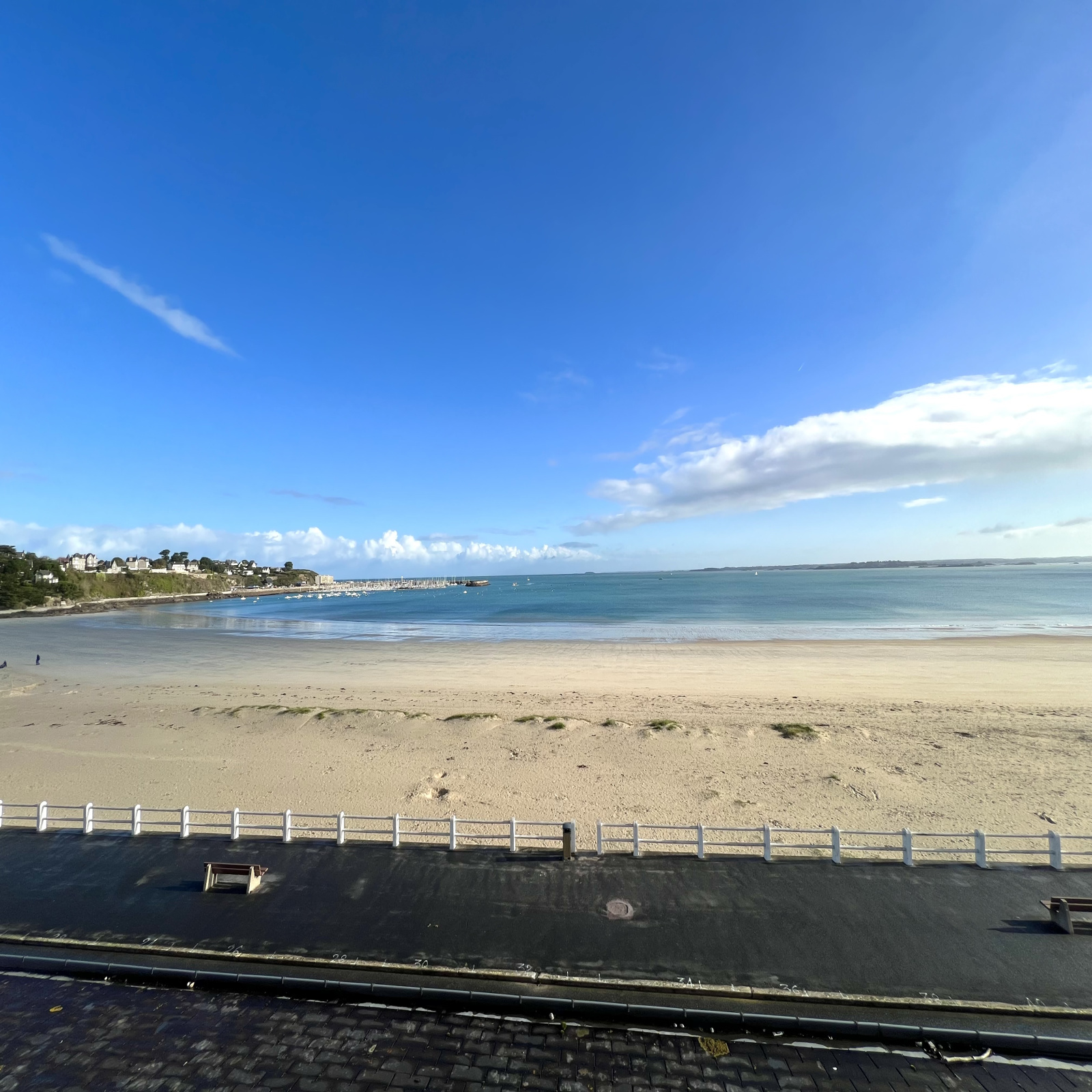 Vente SAINT CAST LE GUILDO - Belle villa en front de mer | Agence ...